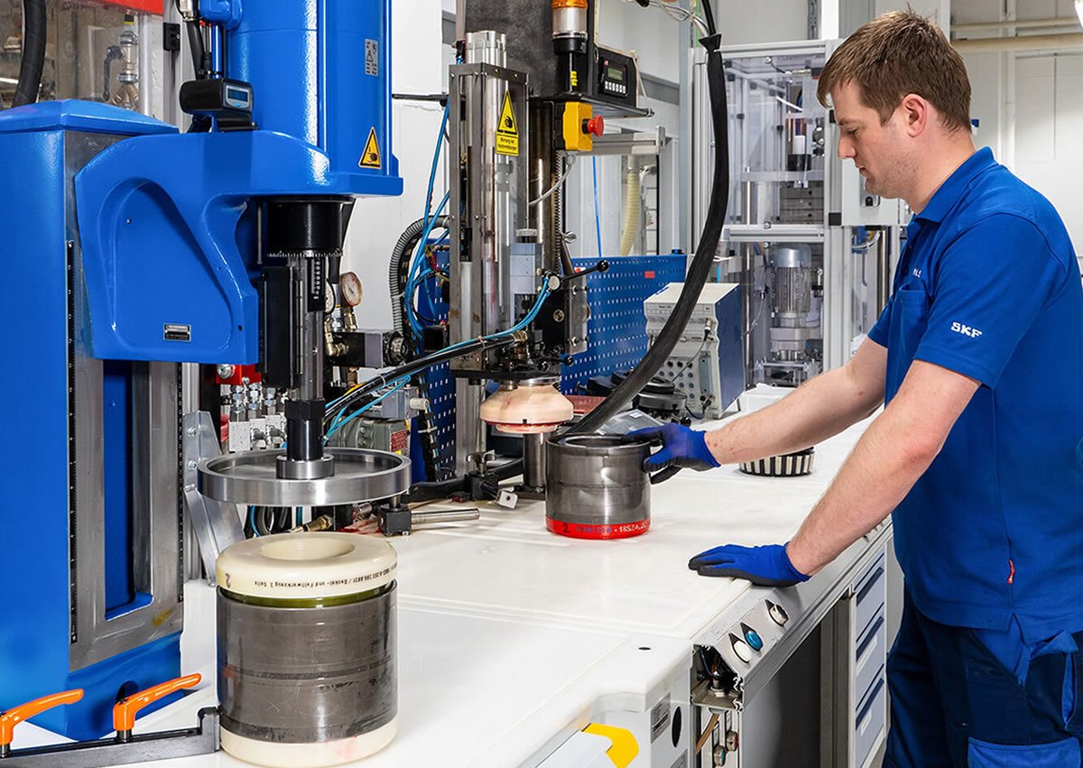 SKF Railway bearing technology strategic upgrade - Germany AMUS ...